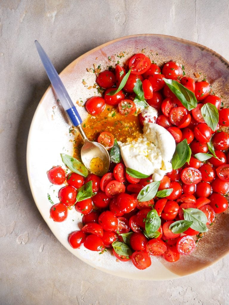 Burrata and Tomato Salad - Daen's Kitchen