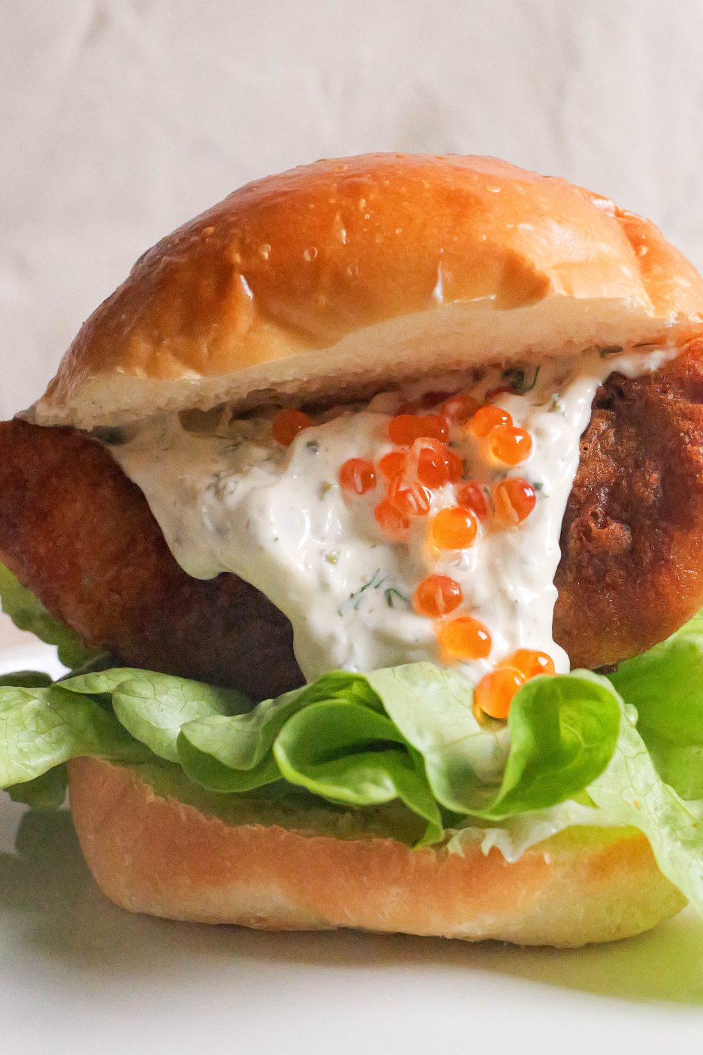 Crispy beer battered fish burger - Daen's Kitchen