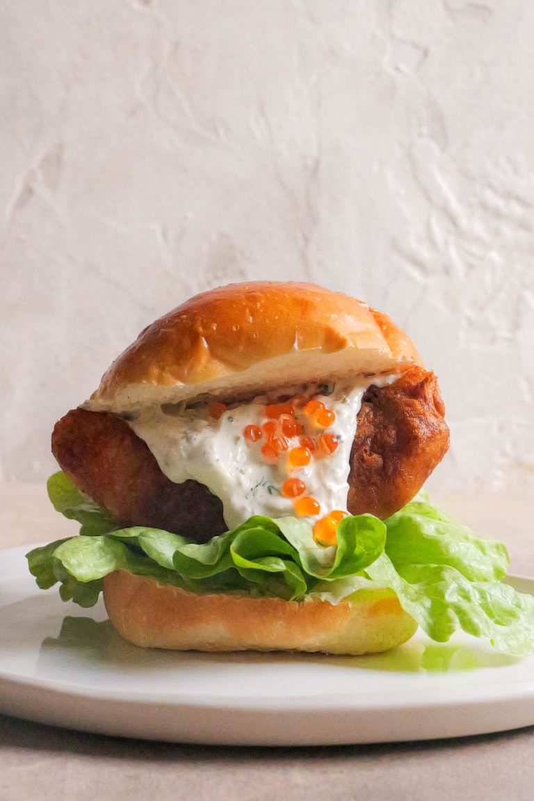 Crispy beer battered fish burger - Daen's Kitchen