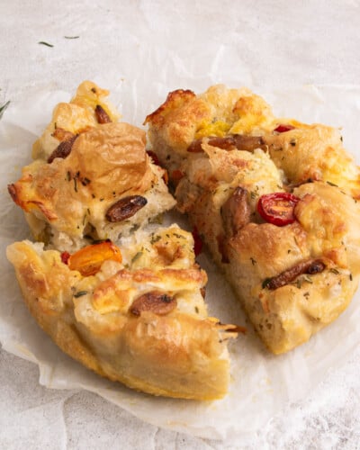 Mini No Knead Focaccia - Daen's Kitchen