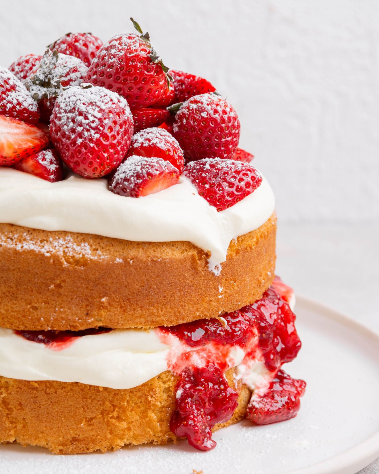 Strawberries and Cream sponge cake