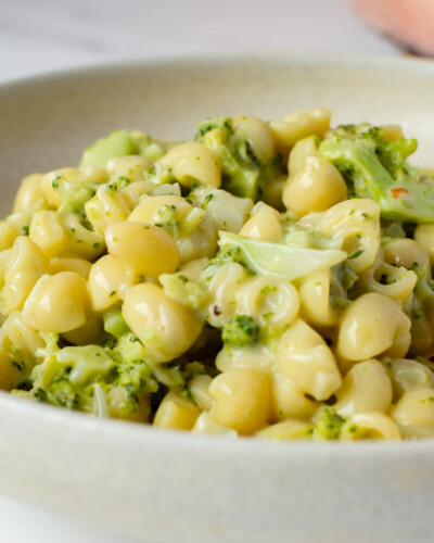 One Pot broccoli pasta - Daen's Kitchen