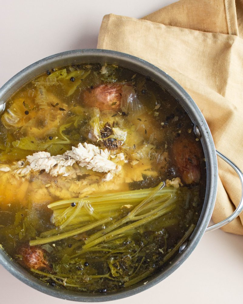 Chicken Stock - Daen's Kitchen