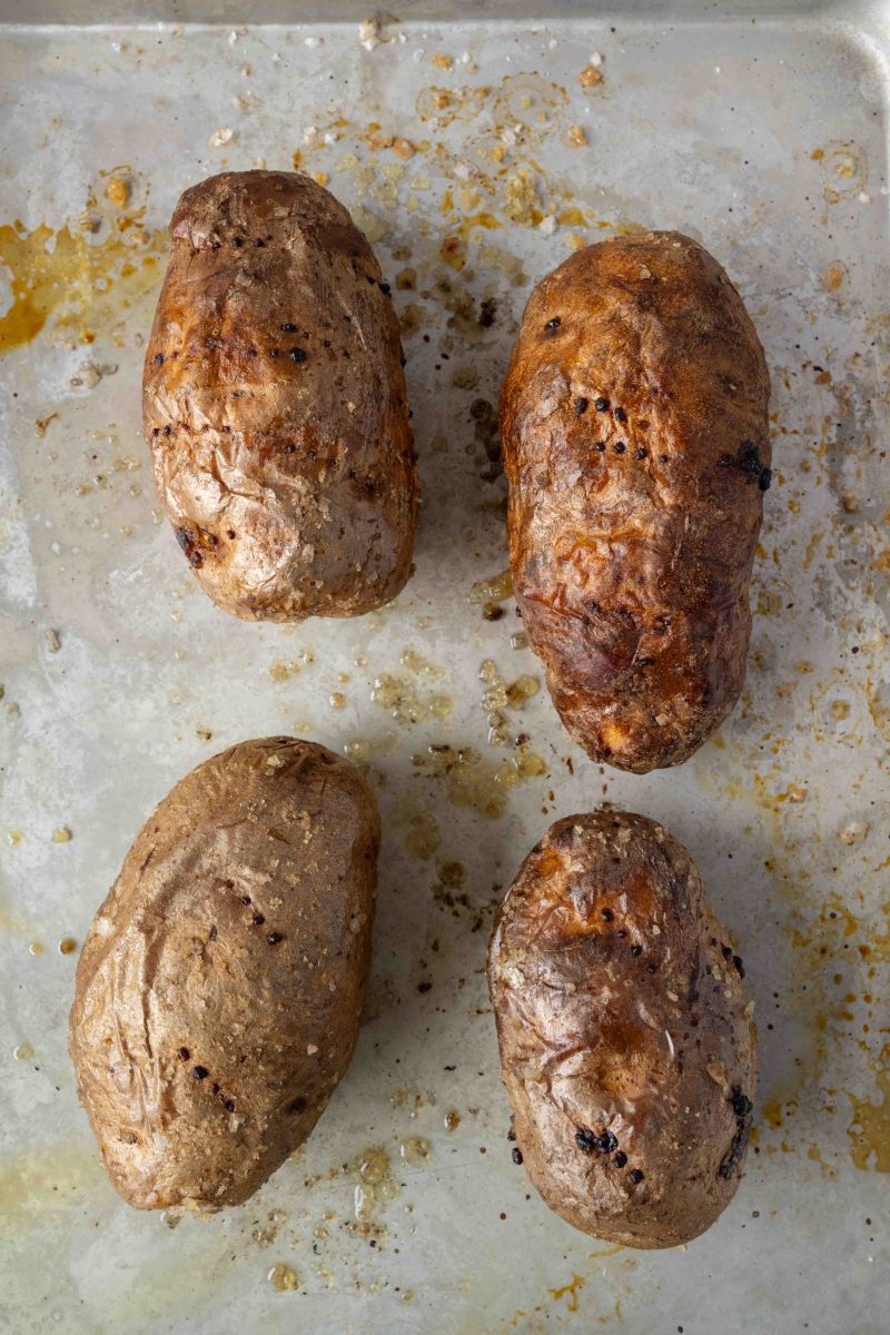 Garlic butter jacket potatoes - Daen's Kitchen