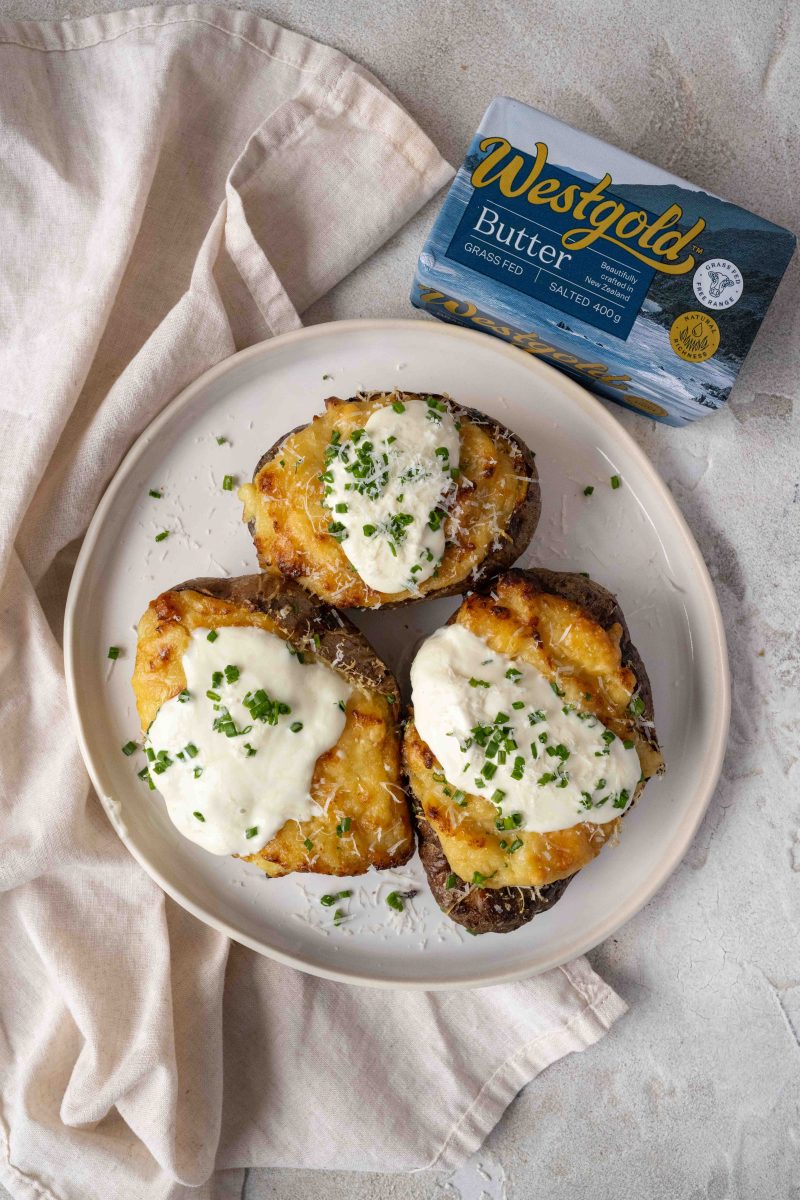 Garlic butter jacket potatoes - Daen's Kitchen