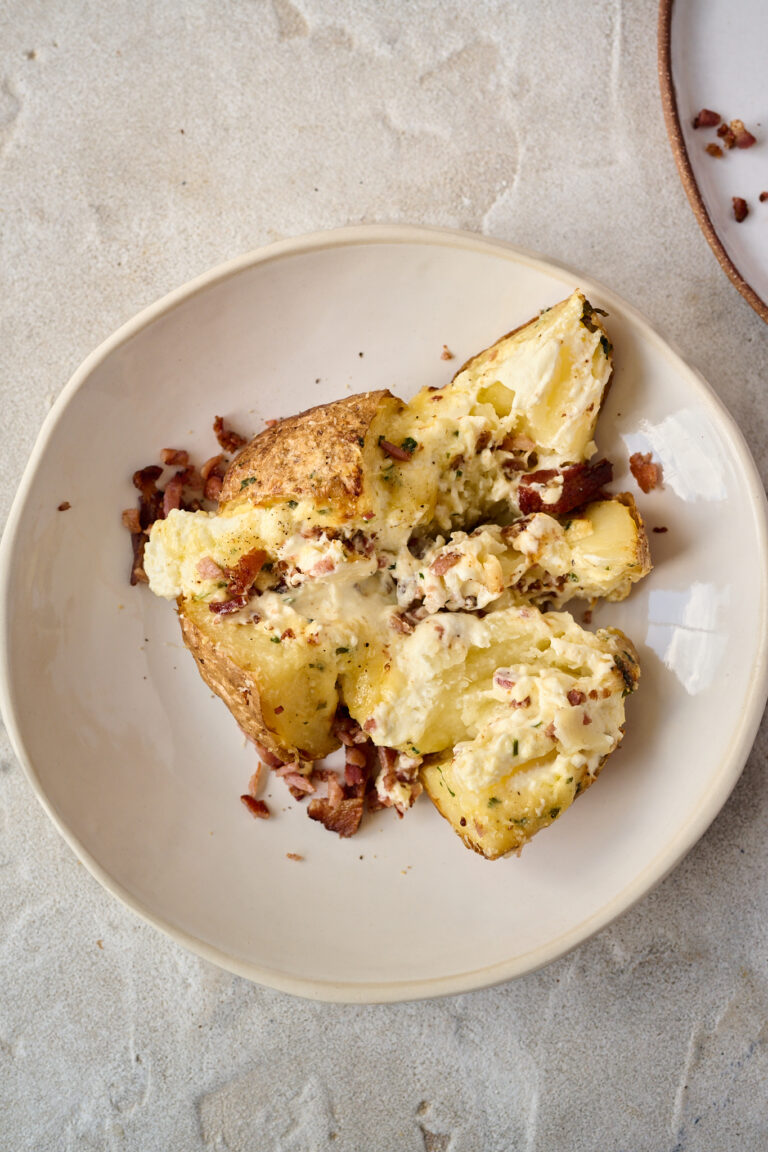 Garlic and Cream Cheese Baked Potatoes - Daen's Kitchen
