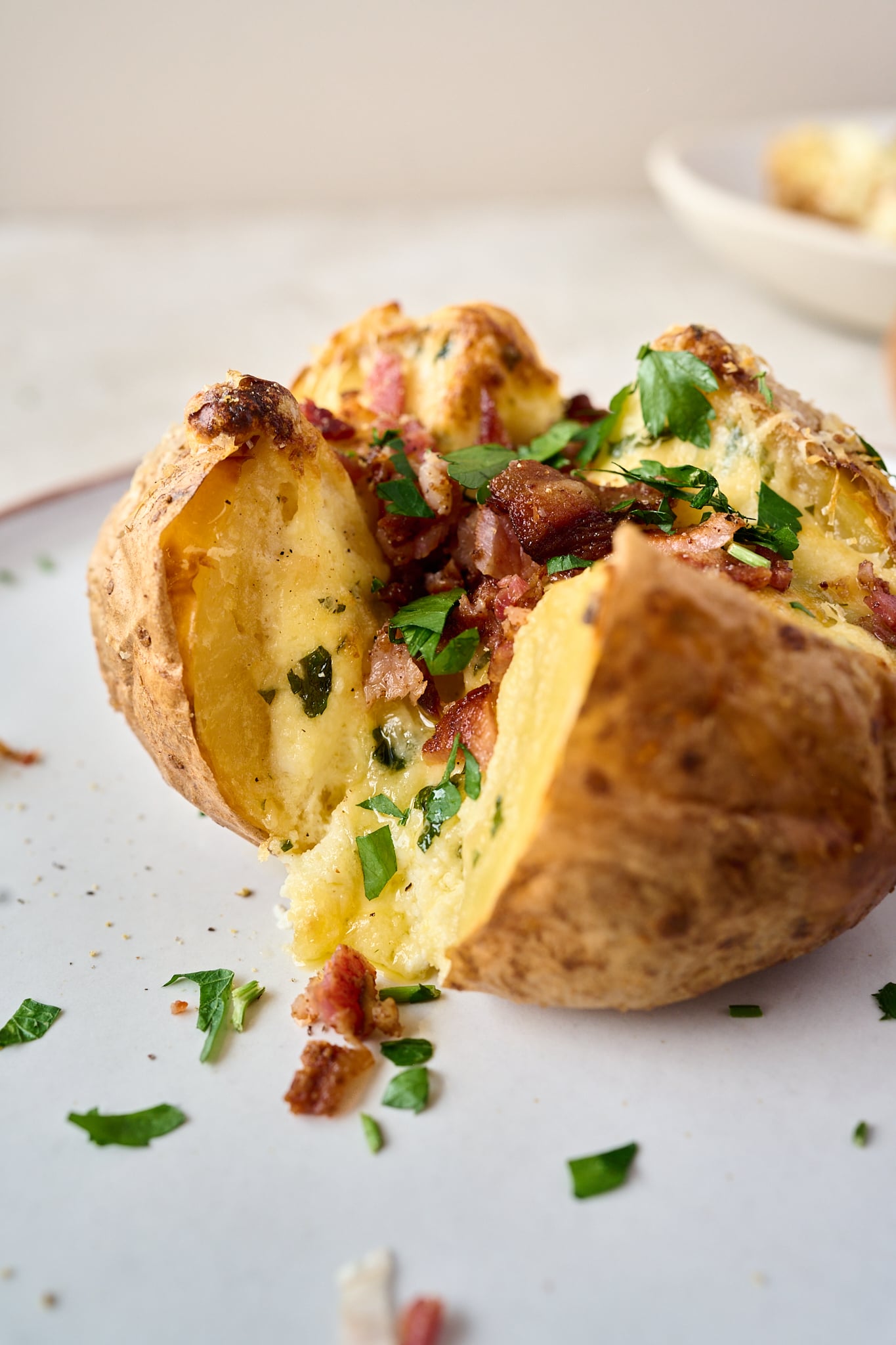 Garlic and Cream Cheese Baked Potatoes - Daen's Kitchen