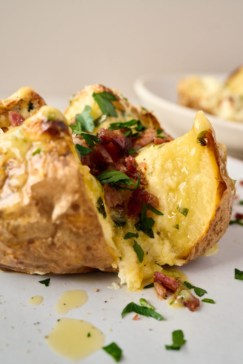 Garlic and Cream Cheese Baked Potatoes - Daen's Kitchen