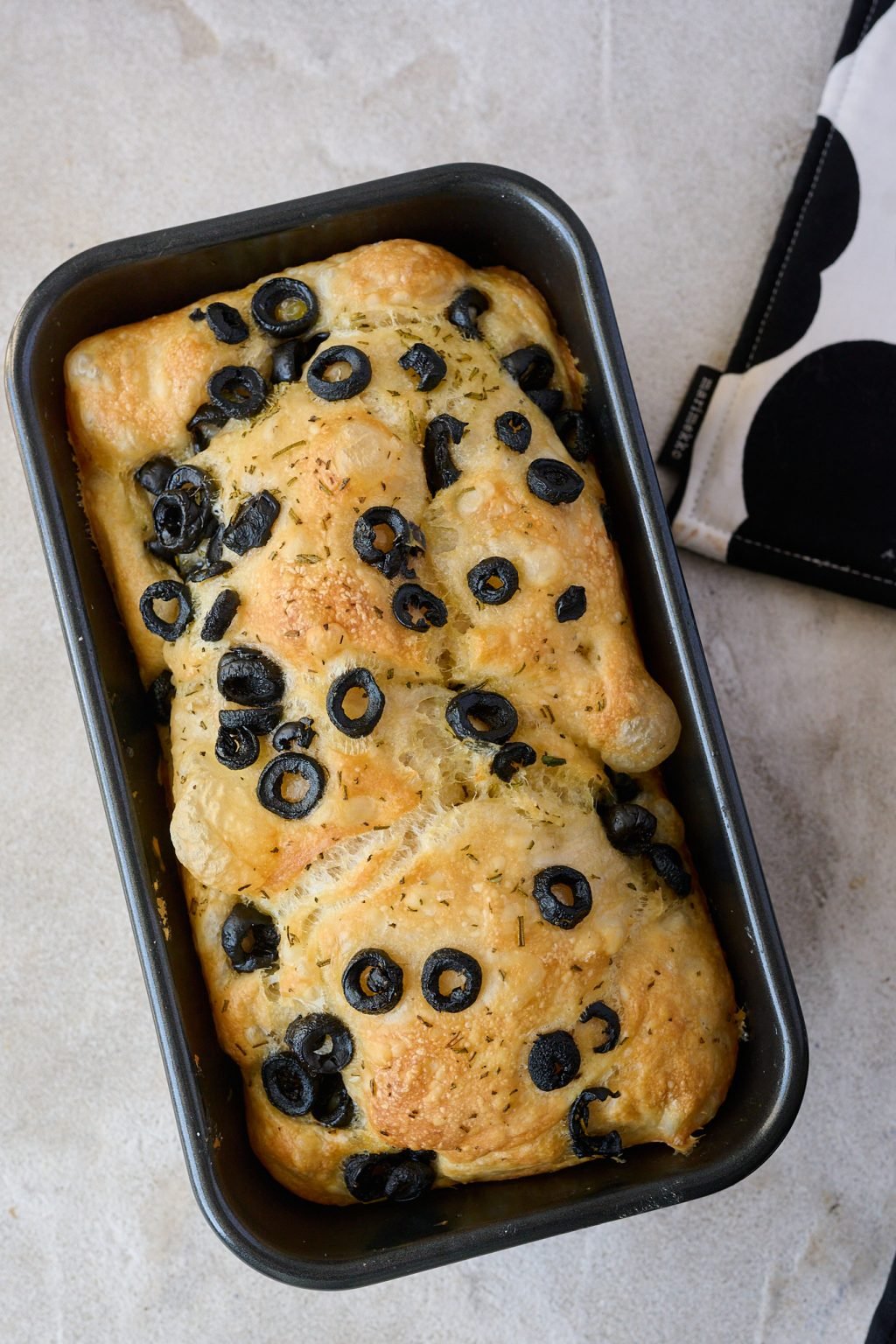 Loaf Tin Focaccia - Daen's Kitchen