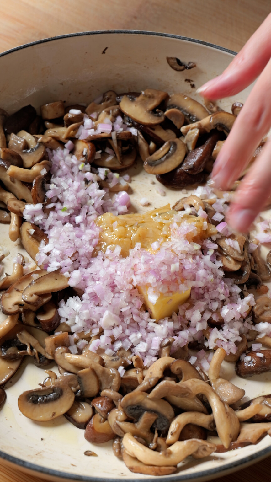 Creamy mushroom pasta - Daen's Kitchen